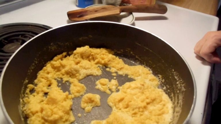 21 Different Types of Gravy With Pictures