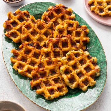 8 Different Types of Waffles From Around the World With Pictures