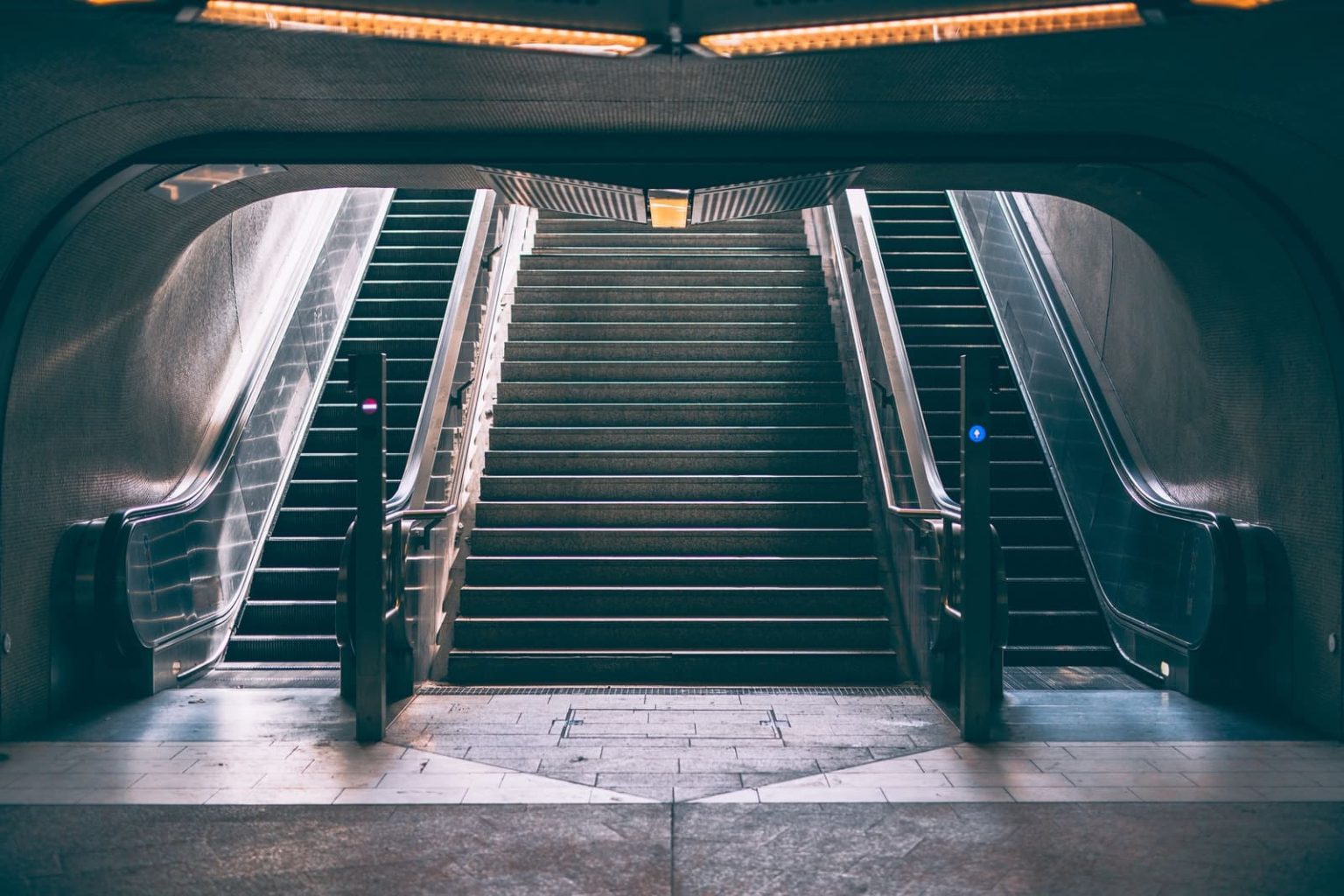 17 Different Types of Stairs Explained