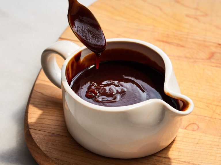 25 Types of Sauces and How to Use Them (With Pictures)