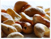 17 Different Types of Edible Nuts (With Pictures)