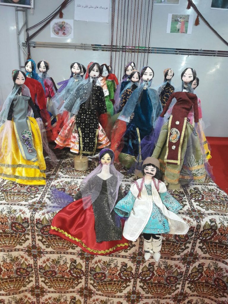 16 Different Types of Dolls (With Pictures)