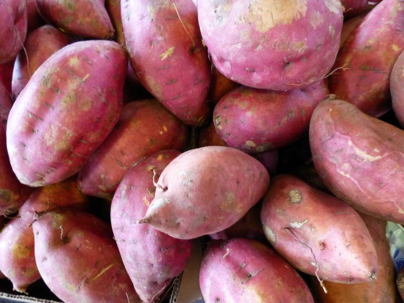 14 Different Types of Sweet Potatoes (With Pictures)
